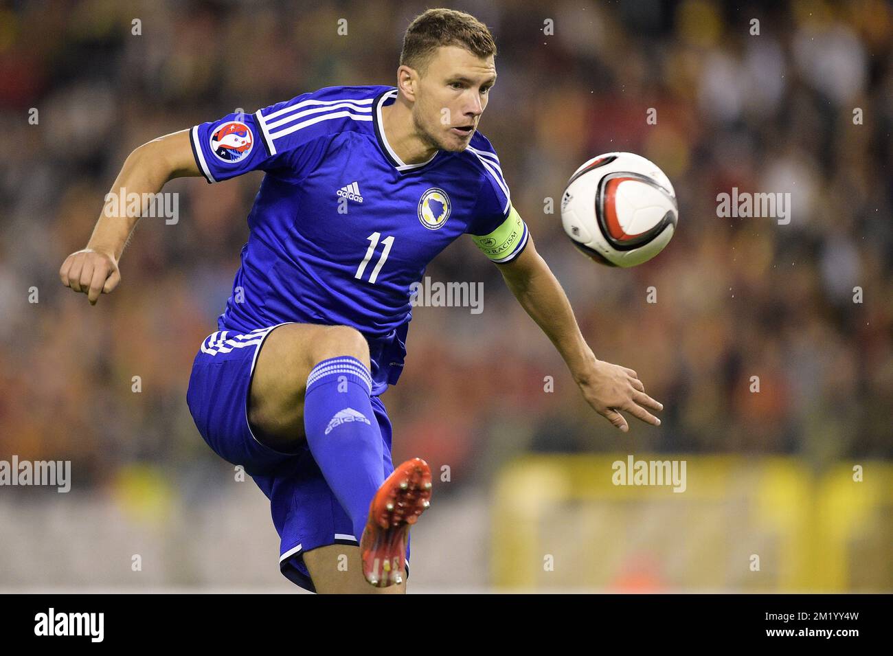 Bosnia national football team dzeko hi-res stock photography and images ...