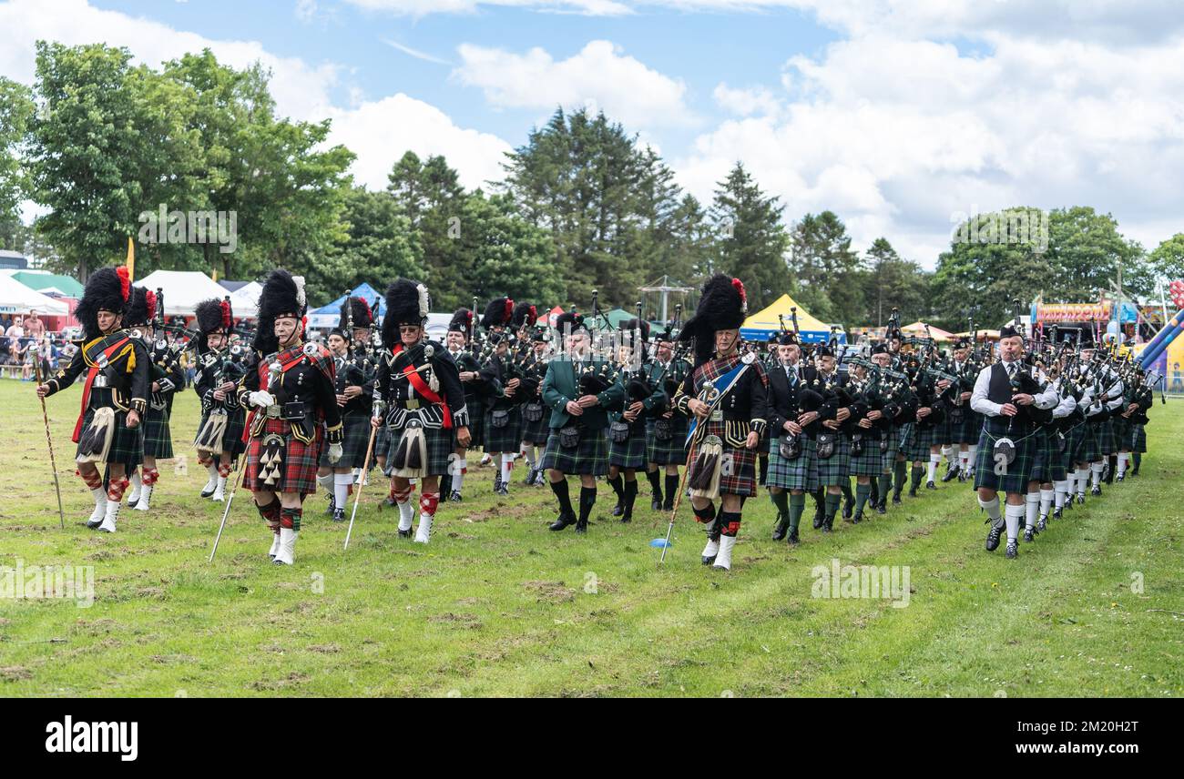 oldmeldrum highland games Stock Photo - Alamy