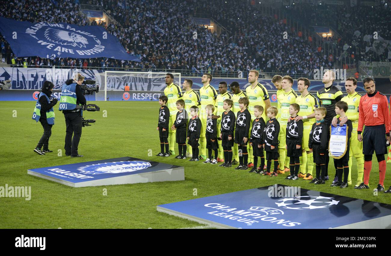 Gent's players pictured before a game between Belgian KAA Gent and ...