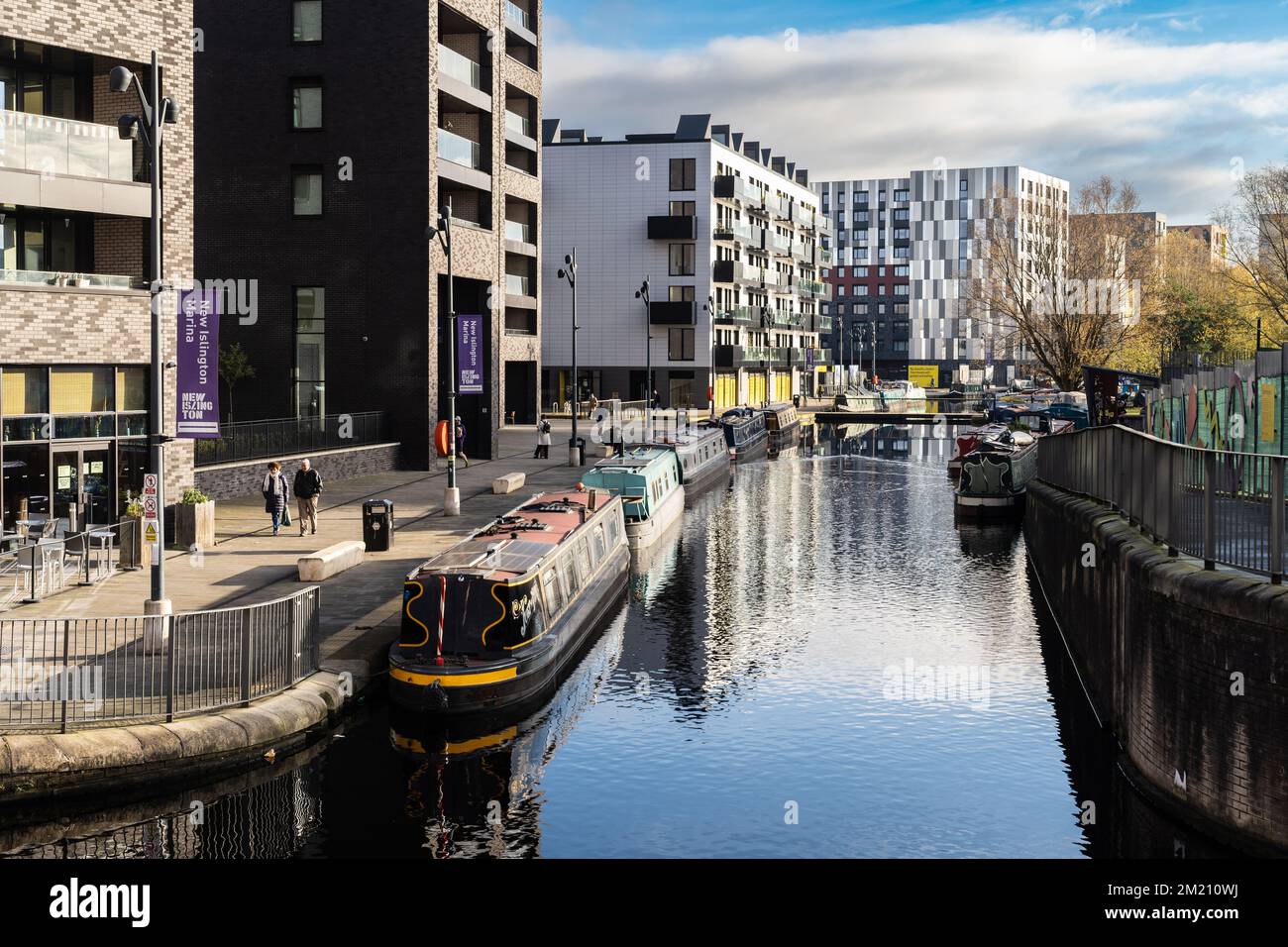 new islington marina Stock Photo - Alamy