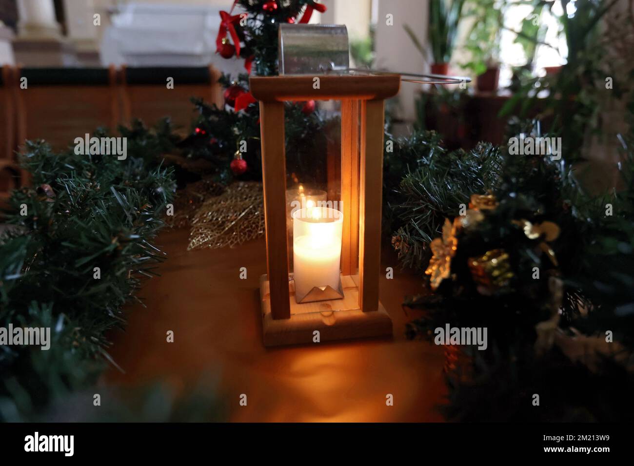 Peace light of bethlehem hi-res stock photography and images - Alamy