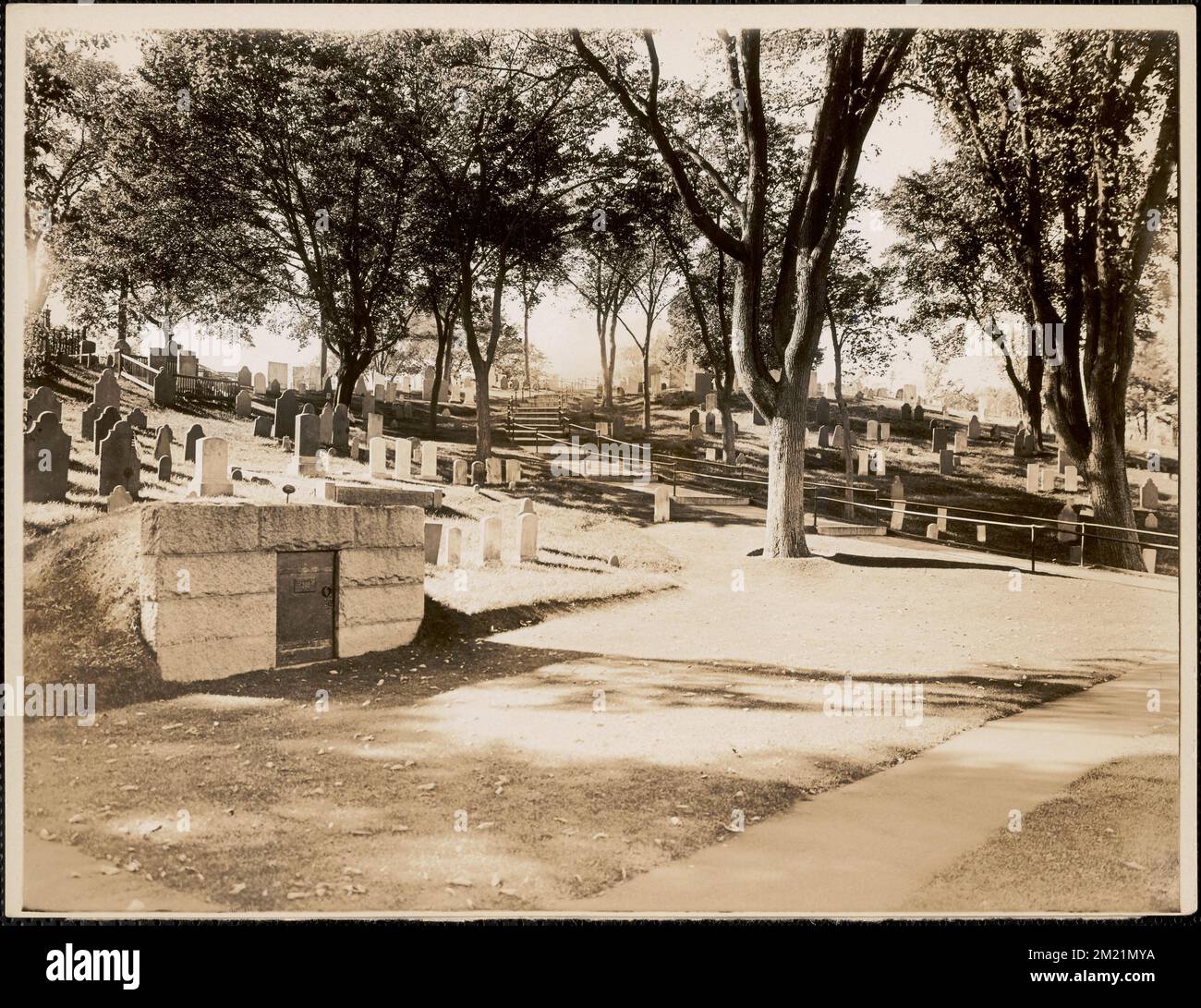 Burial Hill, Plymouth, Mass. , Cemeteries, Tombs & sepulchral monuments ...