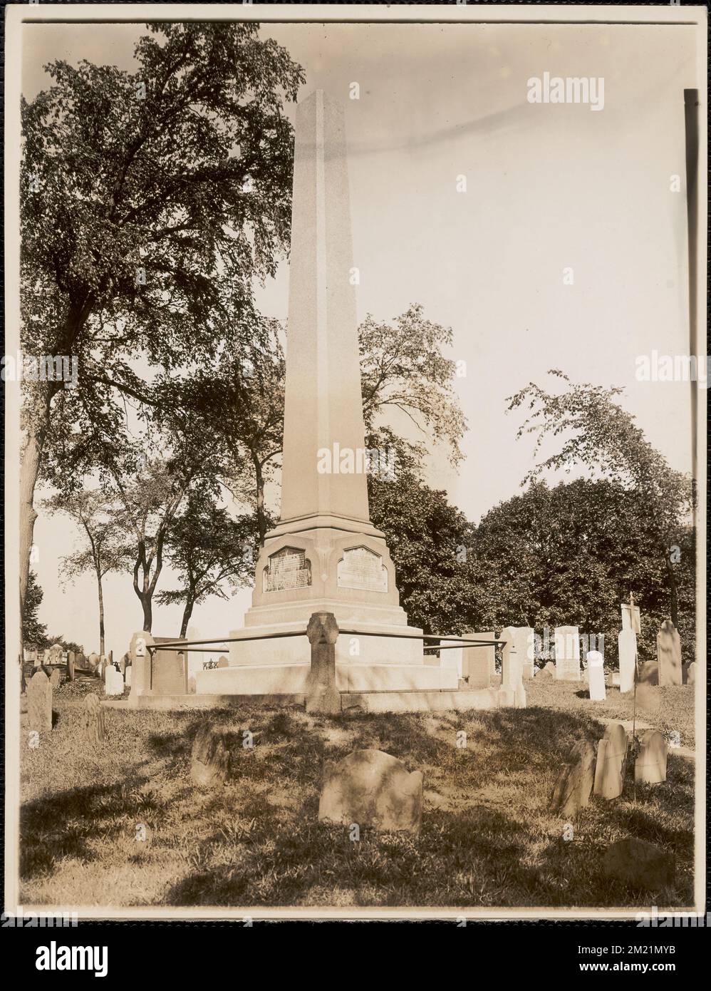 Burial Hill, Plymouth, Mass. Monument of Thomas Cushman, Elder of First ...