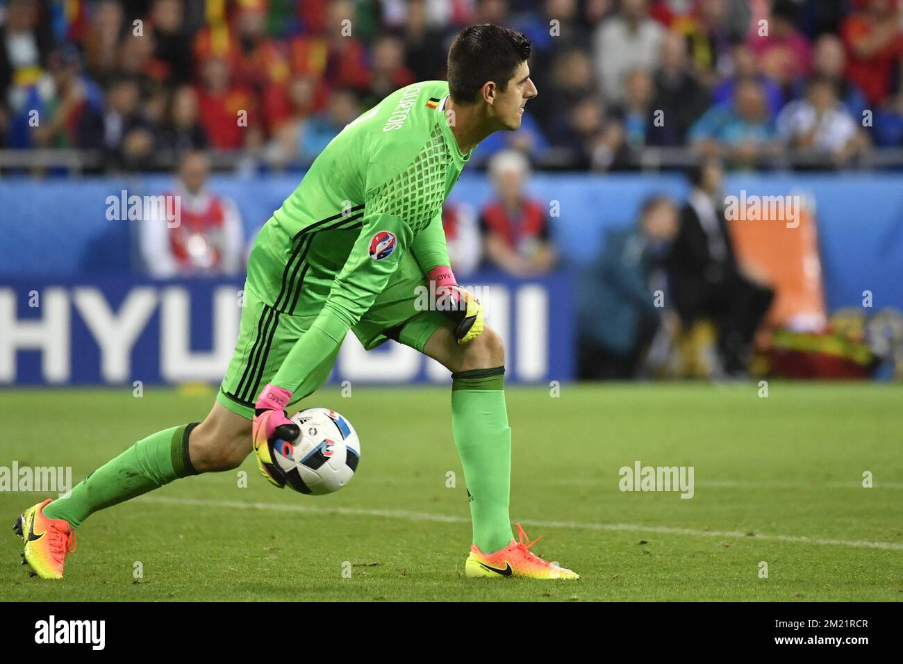 Belgium's goalkeeper Thibaut Courtois pictured during a soccer game ...