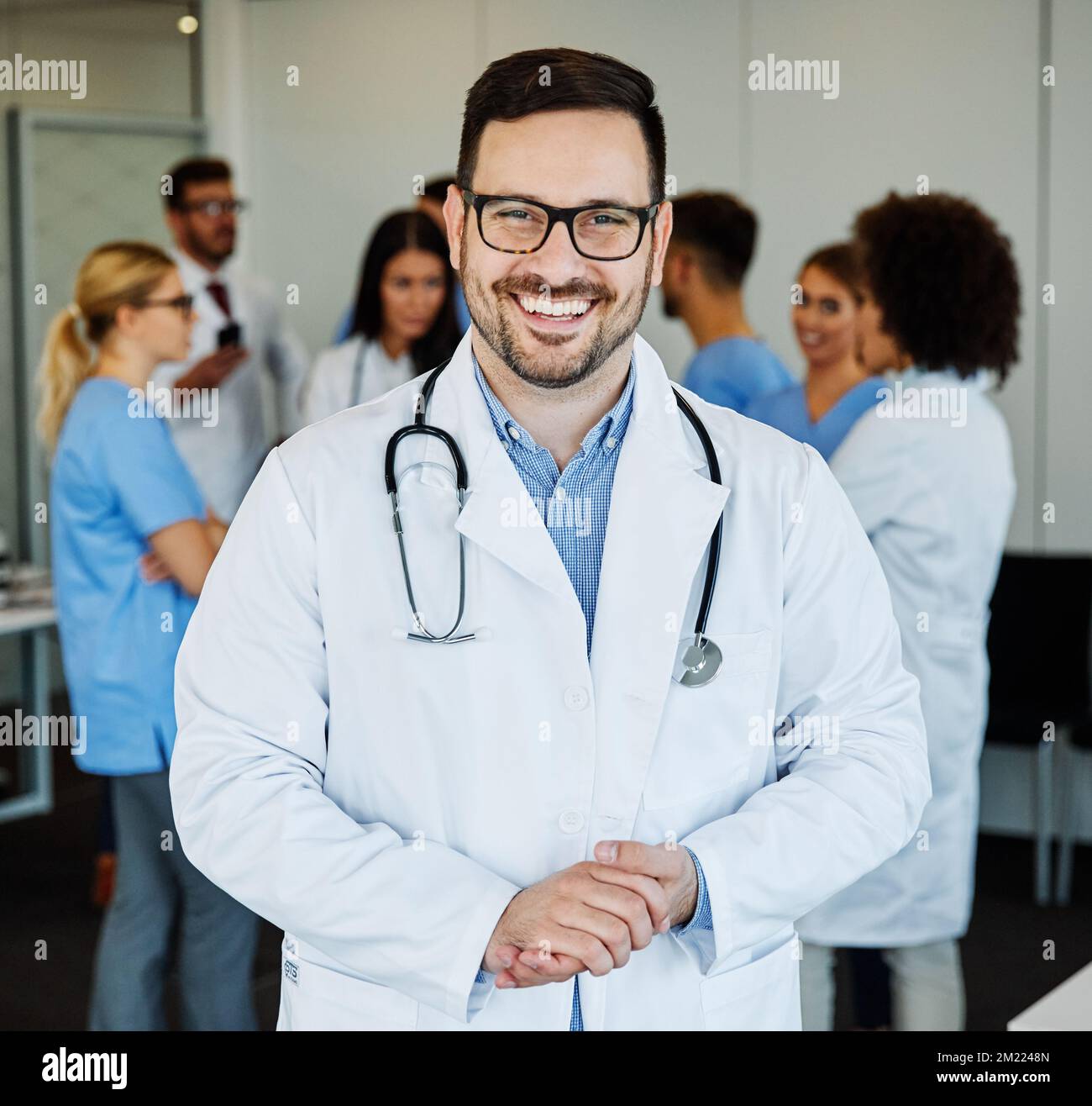 Clinic uniform hi-res stock photography and images - Alamy
