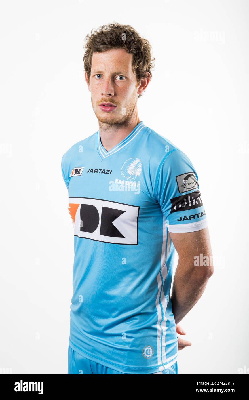 Gent's Thomas Matton poses for the photographer during the 2016-2017 ...