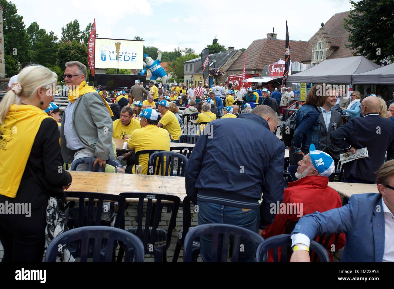 Illustration picture shows the celebrations in honor of Lucien Van Impe ...