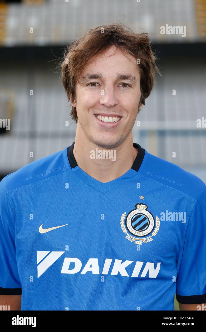 Club's Tomas Pina poses for the photographer during the 2016-2017 ...