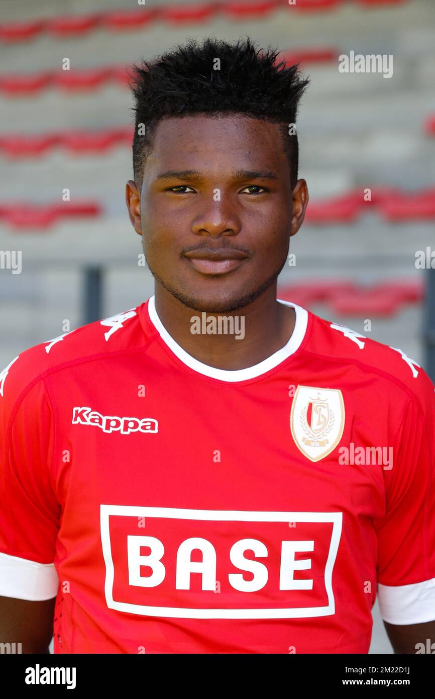 Standard's Benjamin Tetteh poses during the 2016-2017 season photo ...