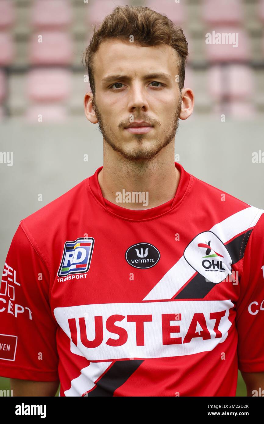 OHL's Simon Brake poses during the 2016-2017 season photo shoot of ...