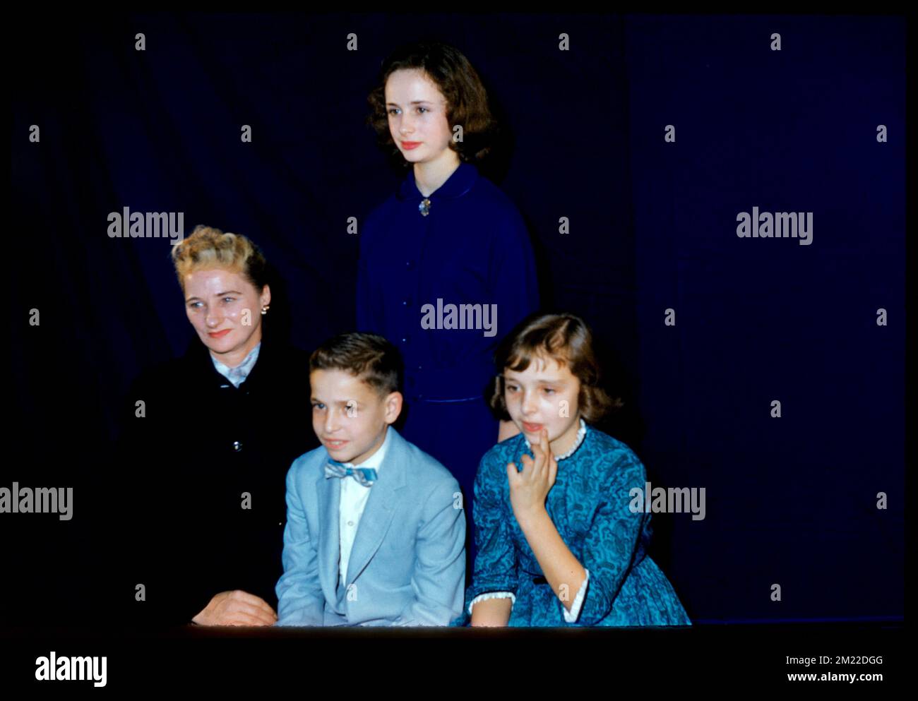 Camera Club group , Artists' models. Edmund L. Mitchell Collection ...