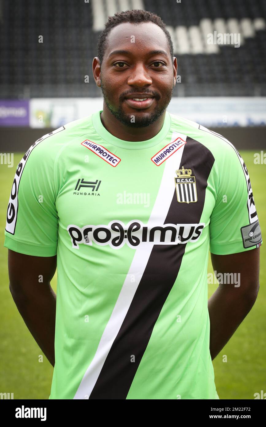 Charleroi's goalkeeper Parfait Mandanda poses for the photographer ...