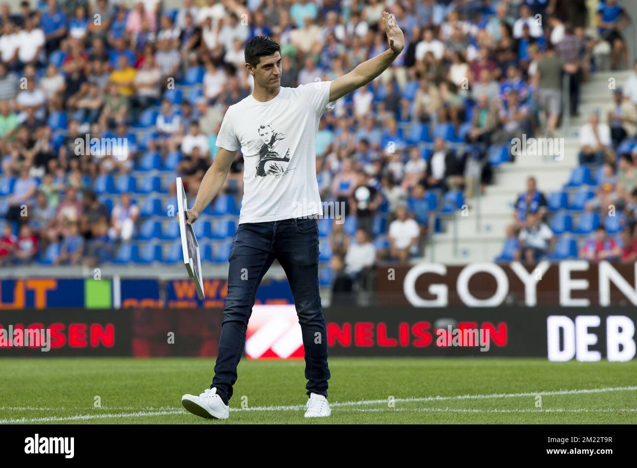 Thibaut courtois genk hi-res stock photography and images - Alamy