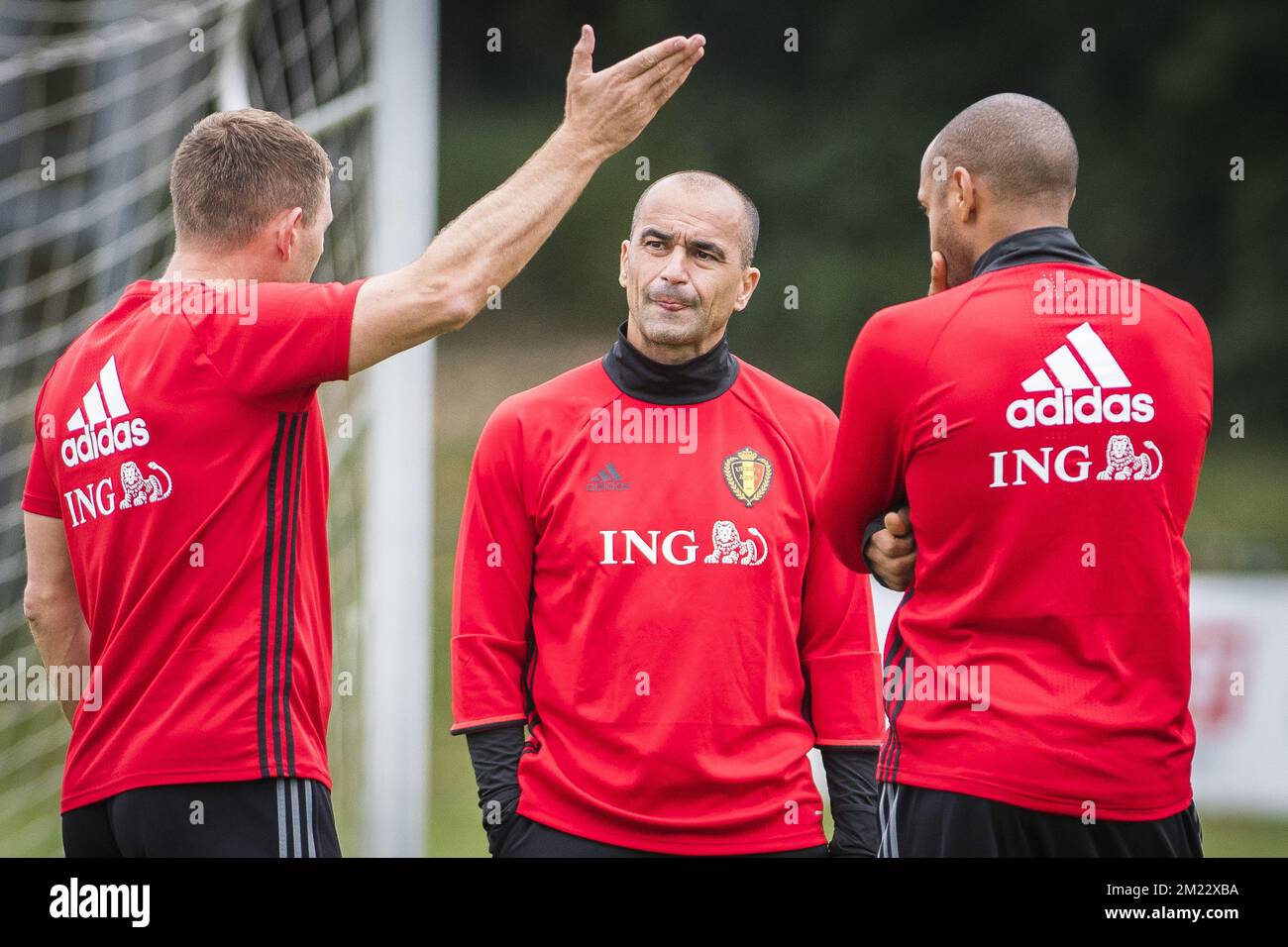 Thierry henry 03 hi-res stock photography and images - Alamy