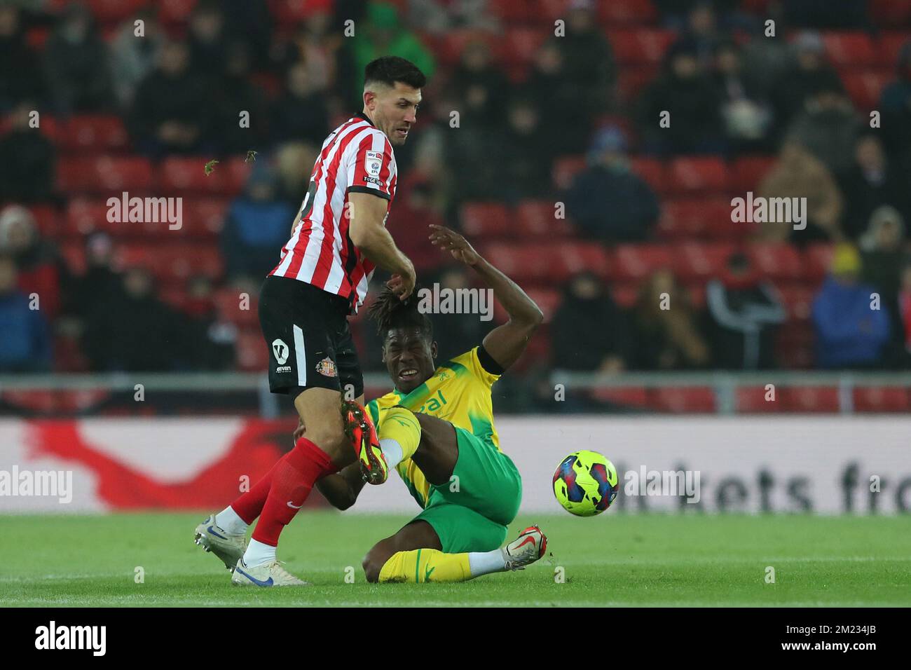 Danny thomas football hi-res stock photography and images - Alamy