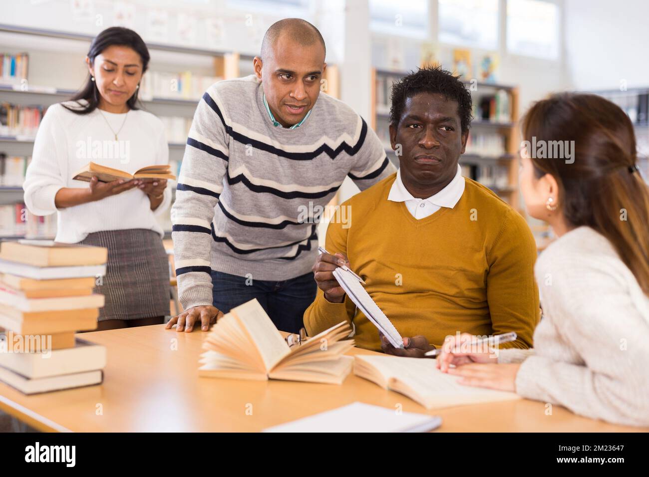 University student latino hi-res stock photography and images - Alamy