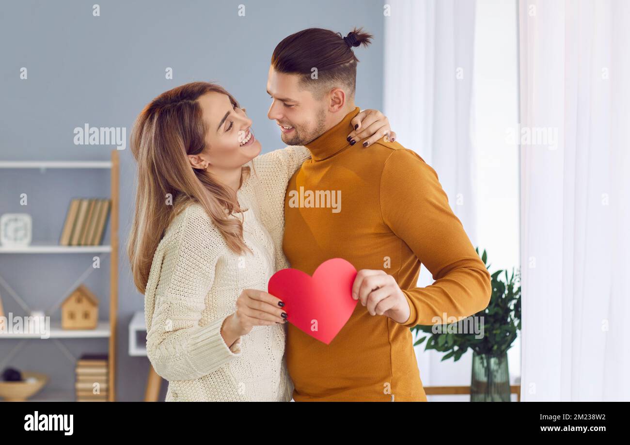 Beautiful woman man hugging smiling hi-res stock photography and images ...