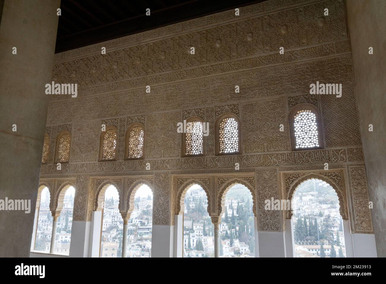 Islamic style windows hi-res stock photography and images - Alamy