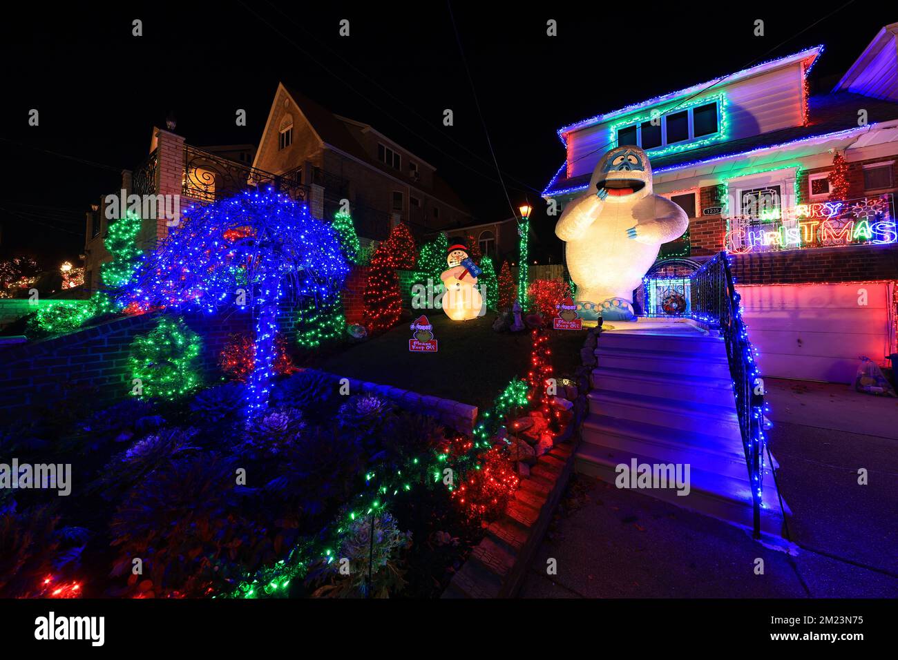 An inflatable abominable snowman from Rudolph the Red-Nosed Reindeer ...
