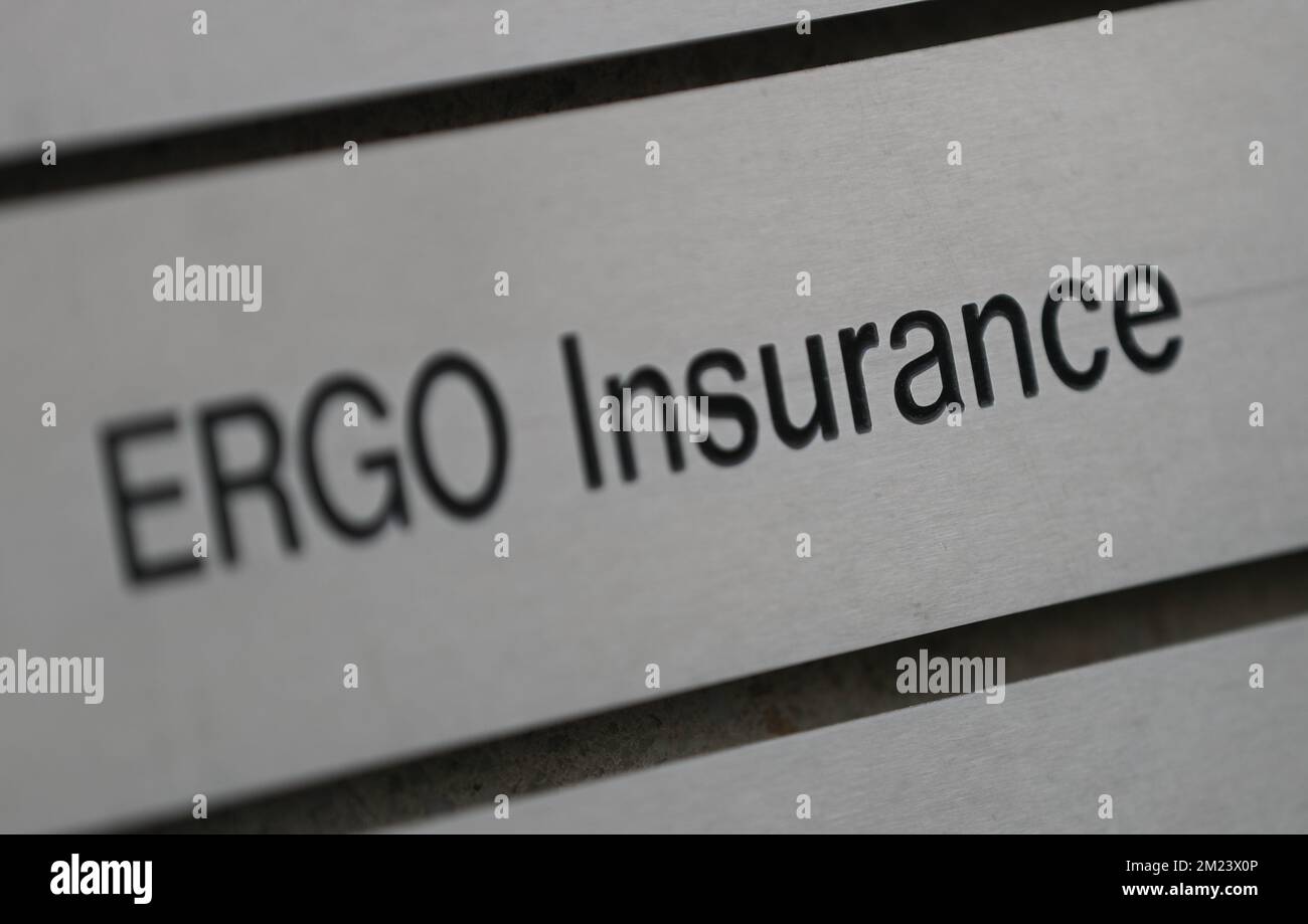 Terminate life insurance hi-res stock photography and images - Alamy