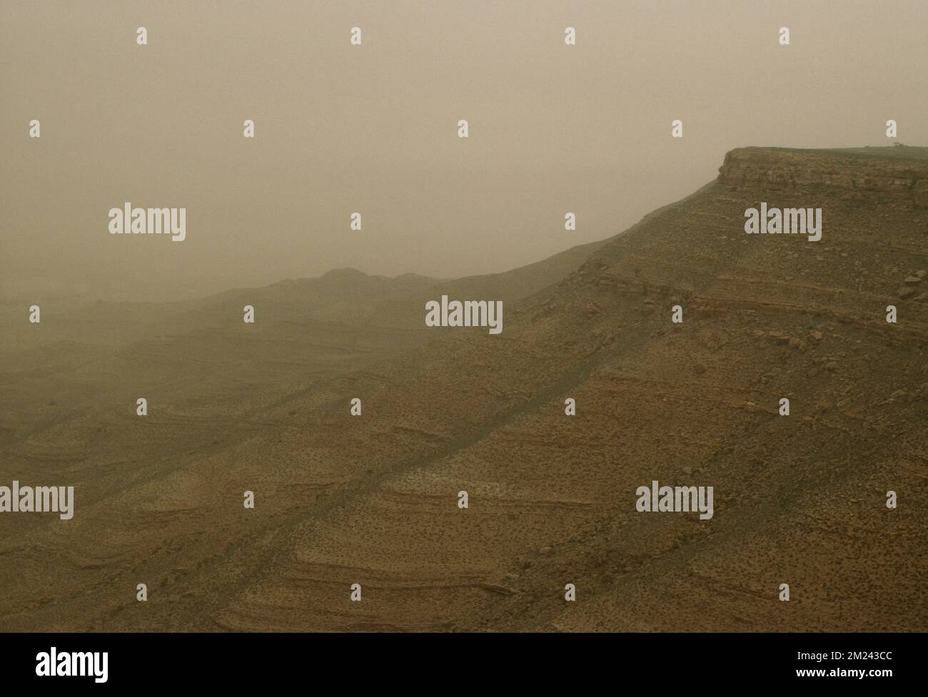 Jebel Dahar Tunisia In Dust Storm Stock Photo - Alamy