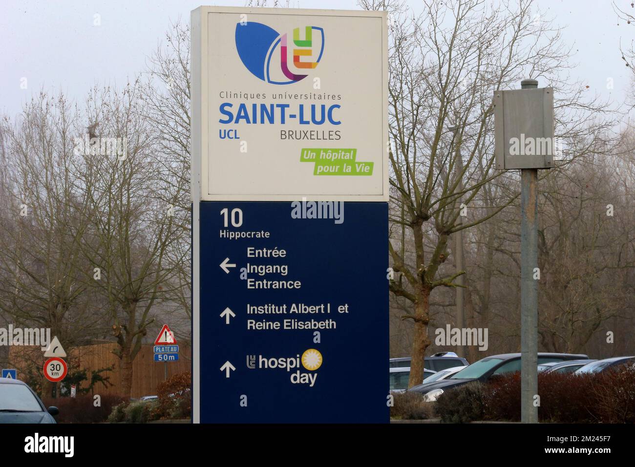 Vertebral fracture hi-res stock photography and images - Alamy