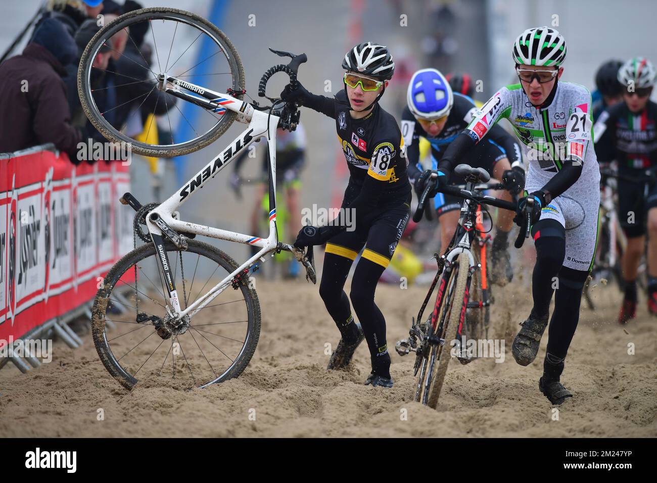 Belgian Nando De Rijck and Belgian Jelle Declerk pictured in action ...