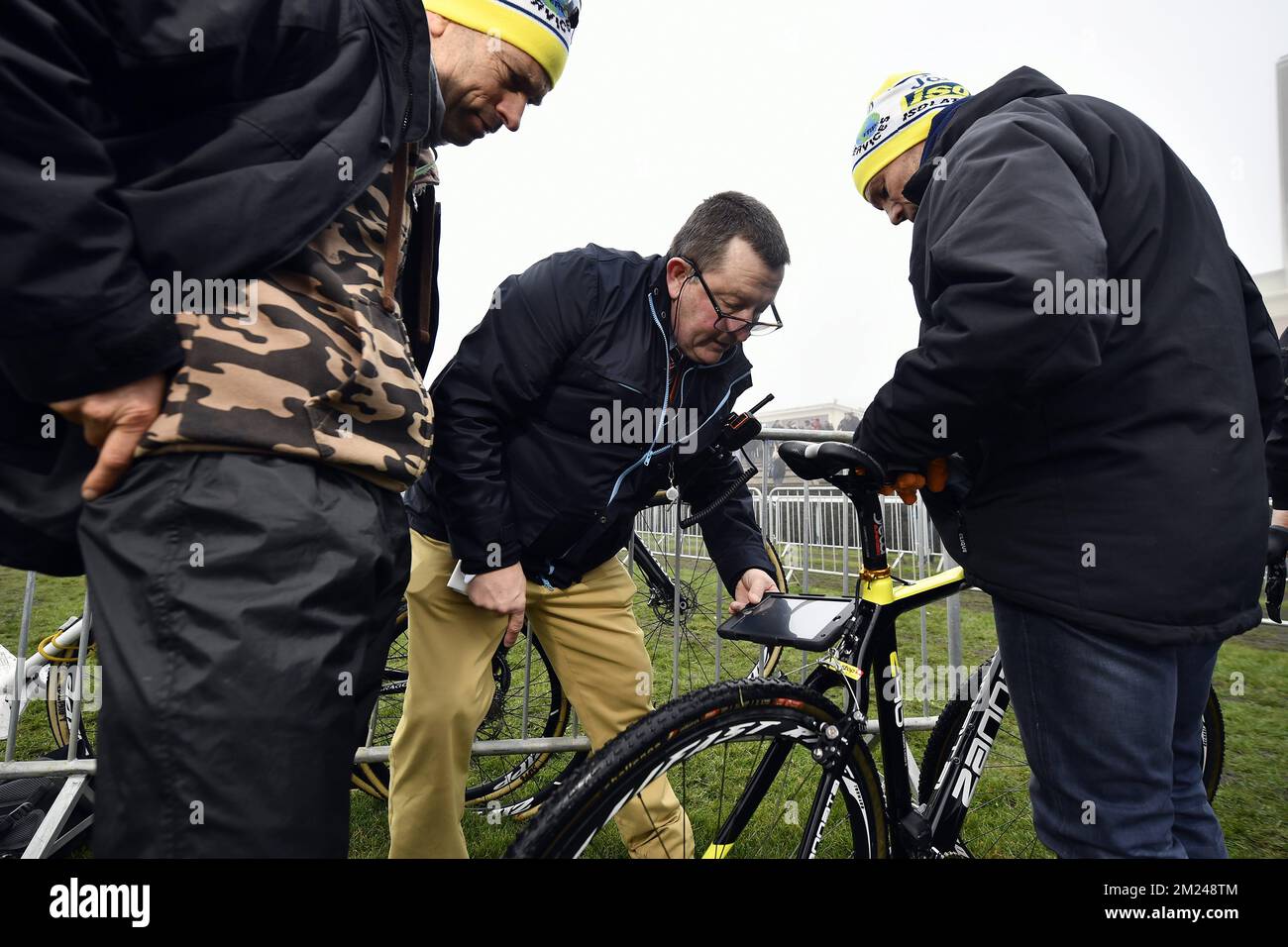 Mechanical doping hi-res stock photography and images - Alamy