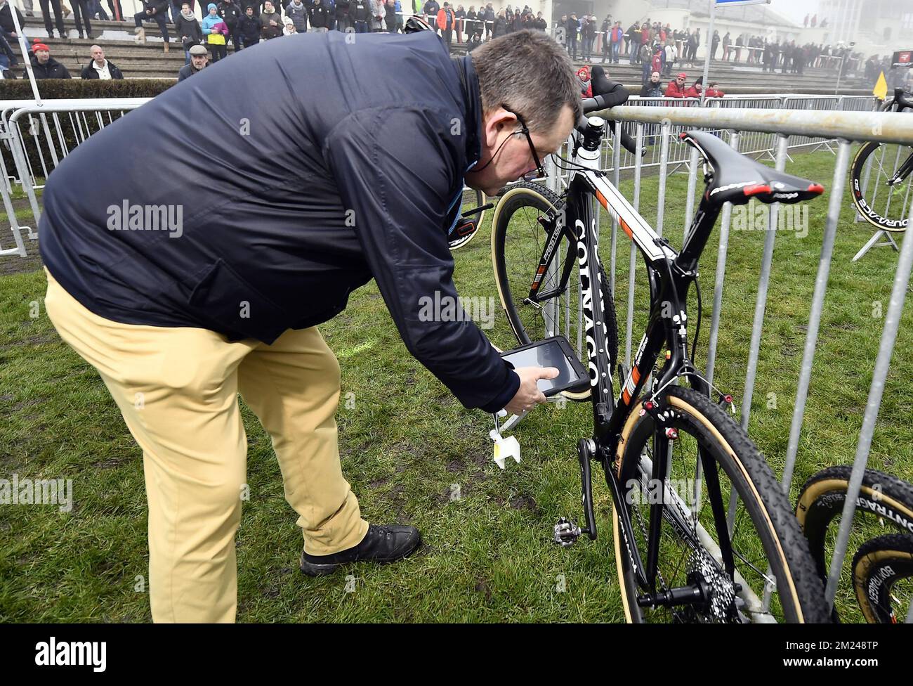 Mechanical doping hi-res stock photography and images - Alamy