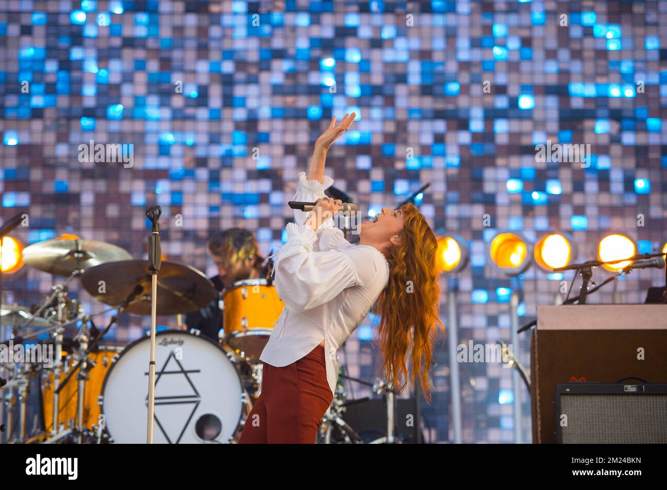 Florence and the machine concert hi-res stock photography and images ...