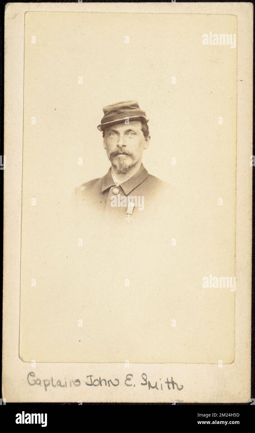 Captain smith and his officers hi-res stock photography and images - Alamy