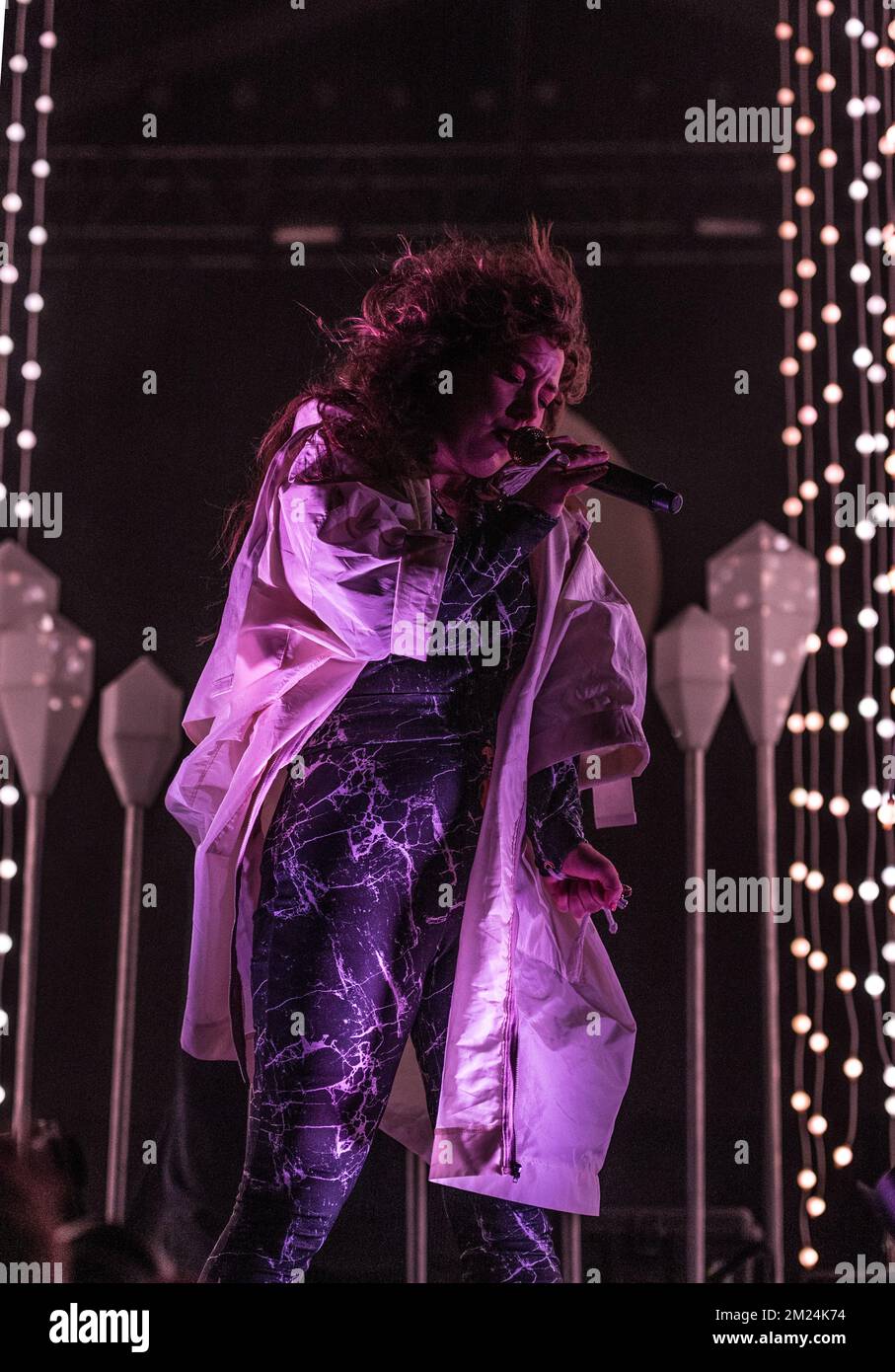 Purity ring band hi-res stock photography and images - Alamy