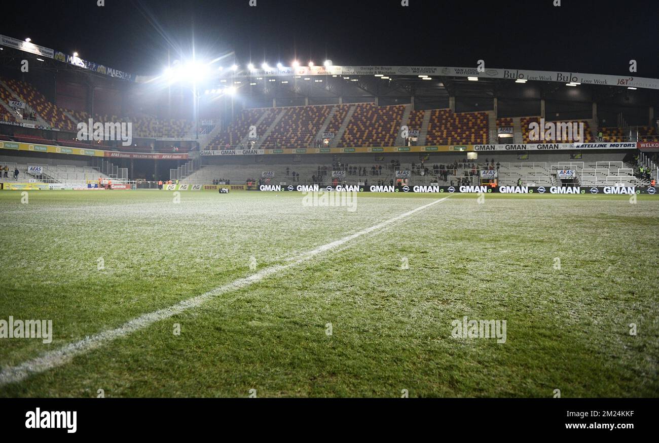 Illustration picture shows the partly frozen pitch in the AFAS stadium ...