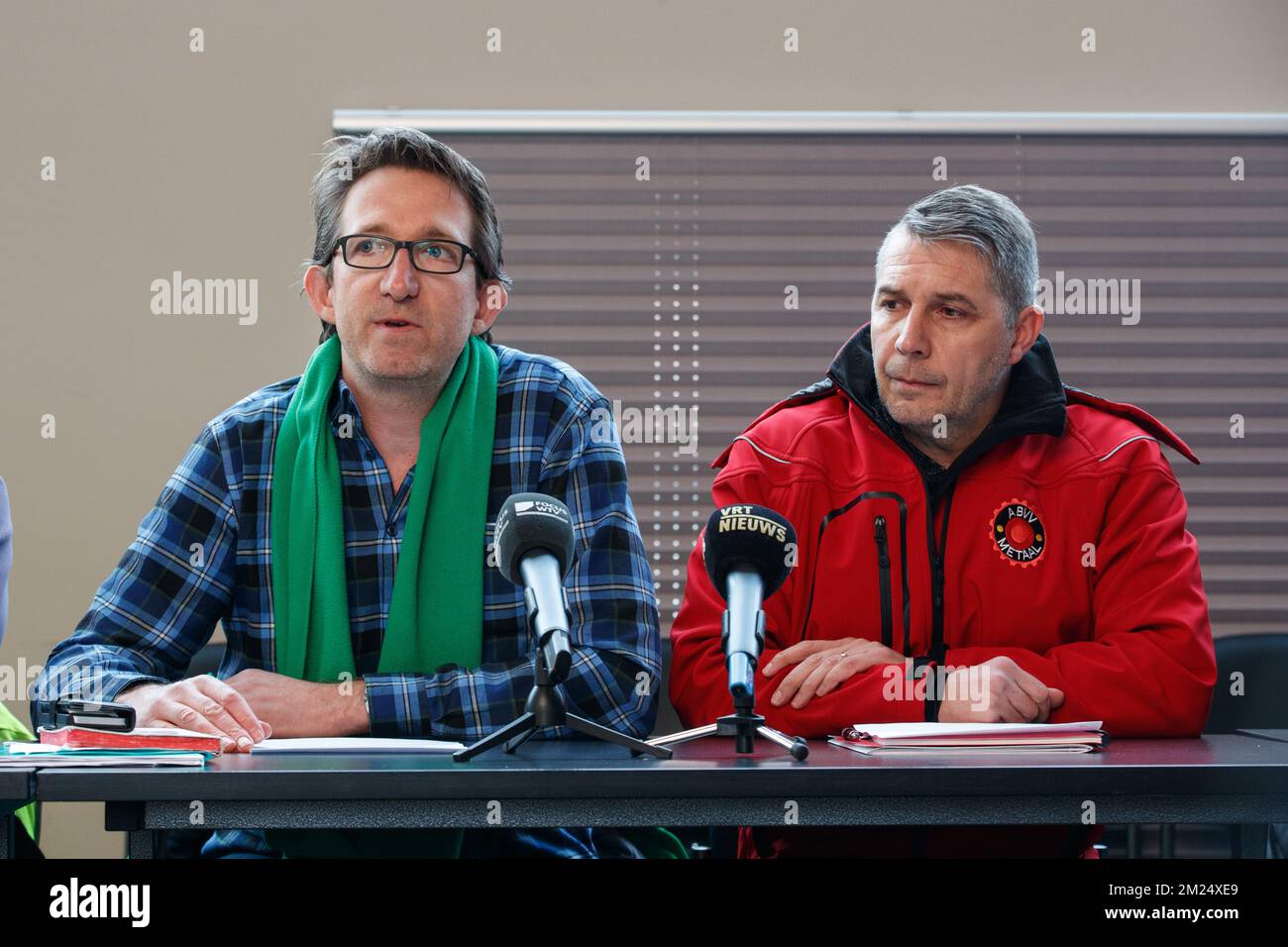 Steven Bogaert from ACV Metal and Freddy Bakker from ABVV Metal ...