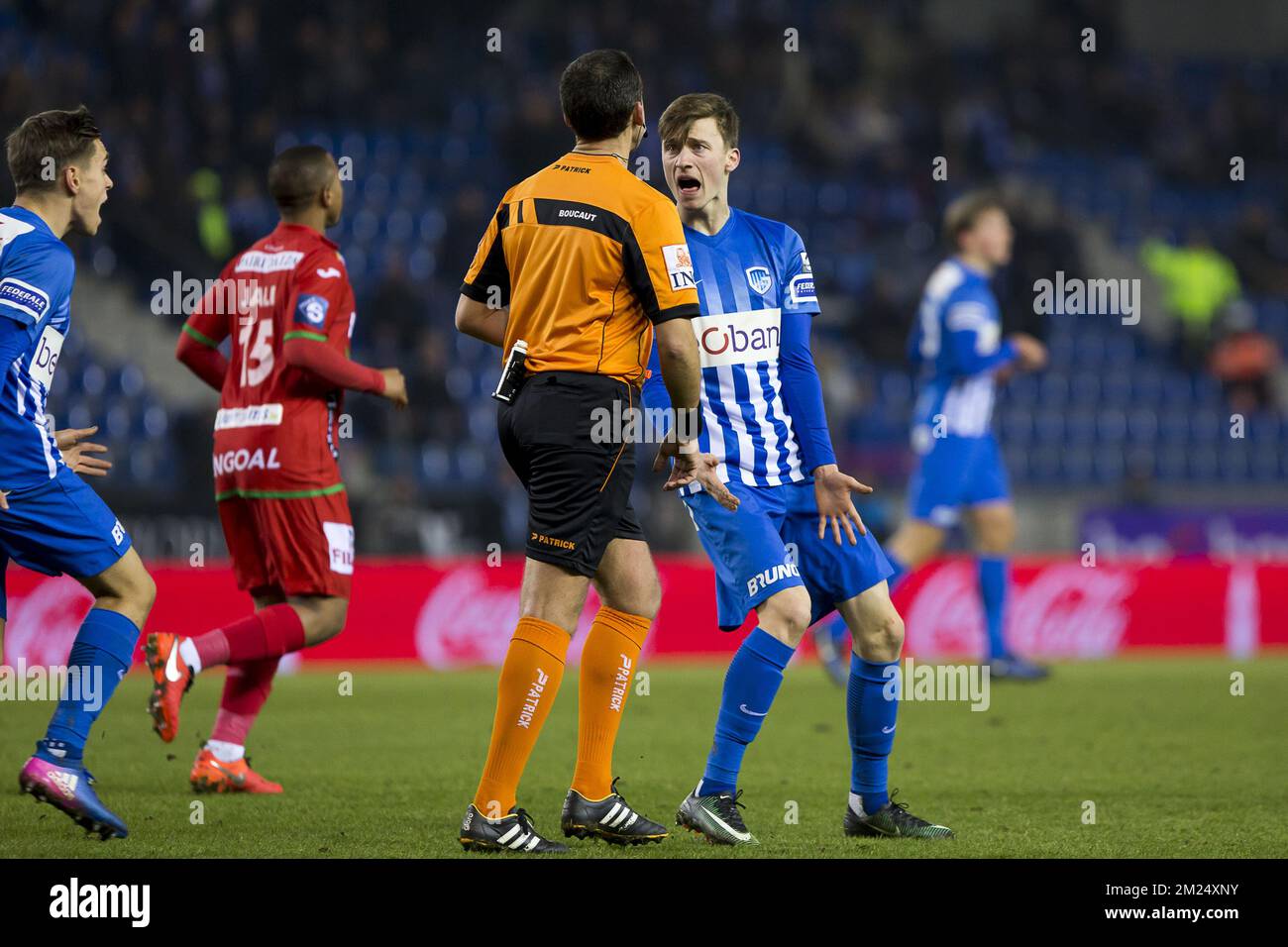 Referee Alexandre Boucaut and Genk's Bryan Heynen argue during a game ...
