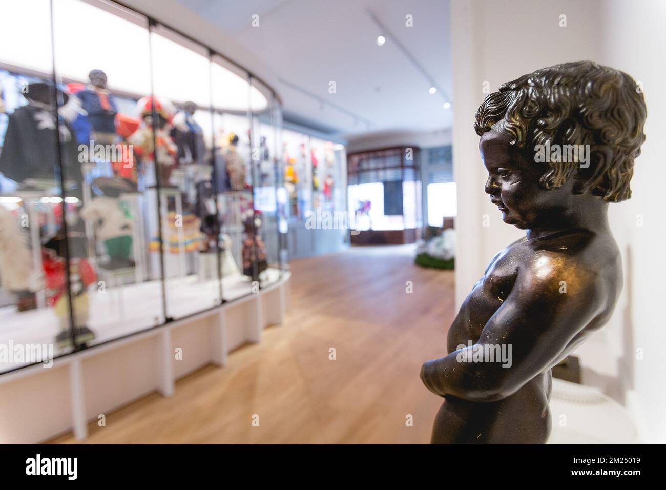 Illustration picture shows costumes at the new GardeRobe Manneken Pis ...