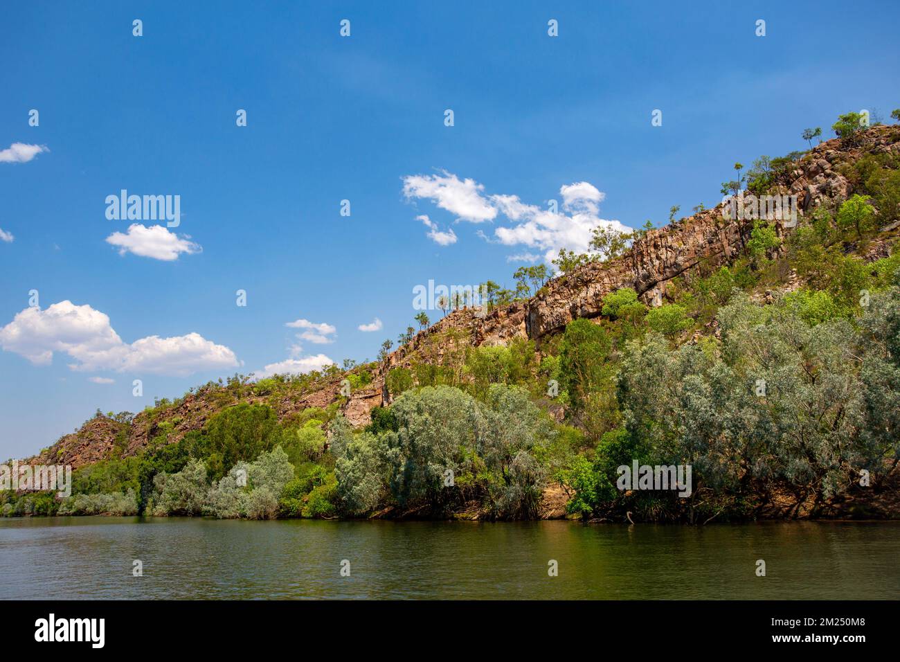 Cliffs of the Nitmiluk (Katherine) Gorge carved trough ancient ...