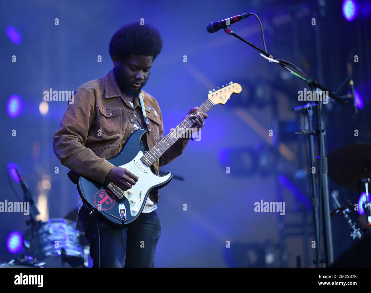 Governors Ball - Michael Kiwanuka in concert Stock Photo - Alamy