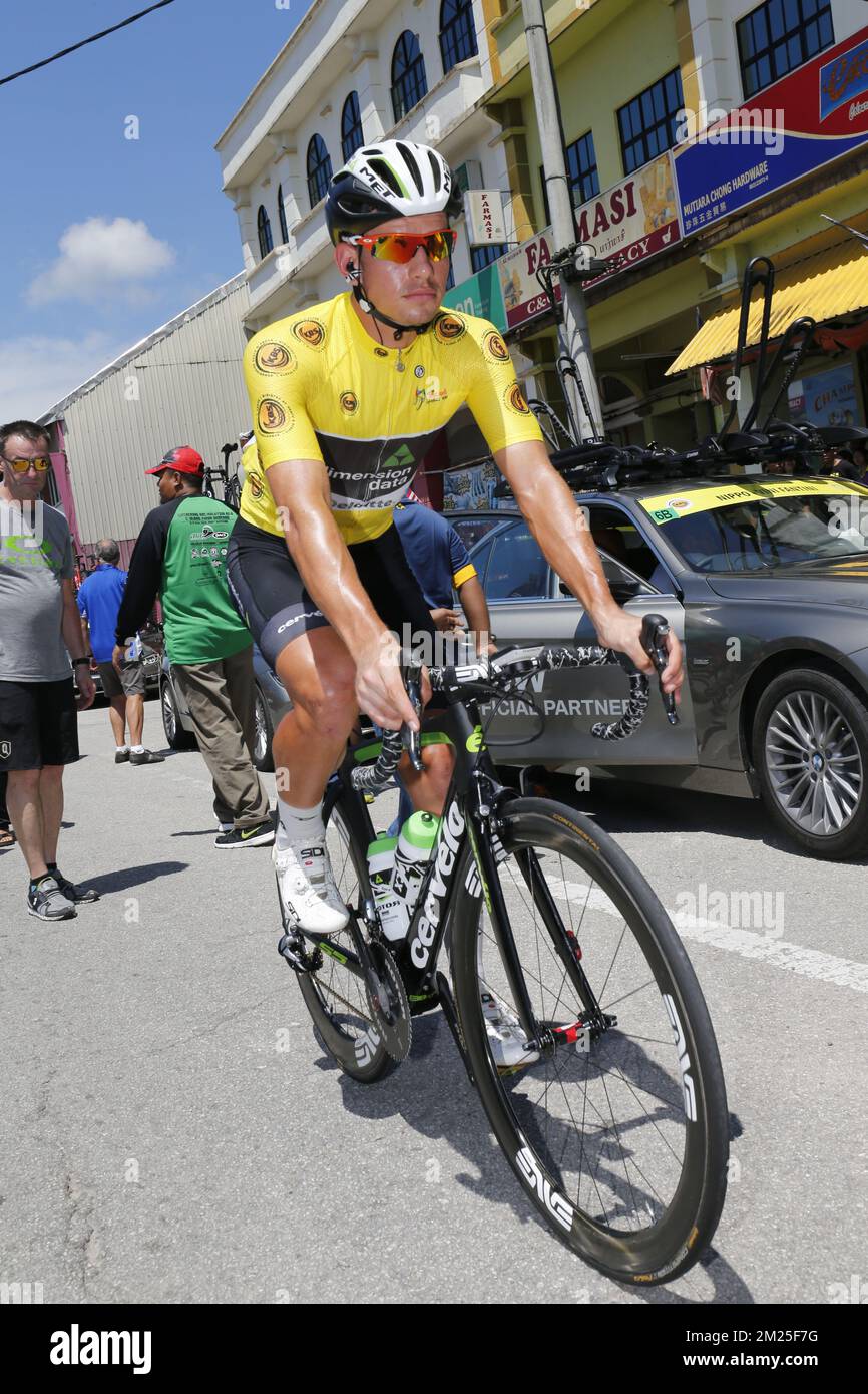 South-African Ryan Gibbons of Team Dimension Data, leader of general ...