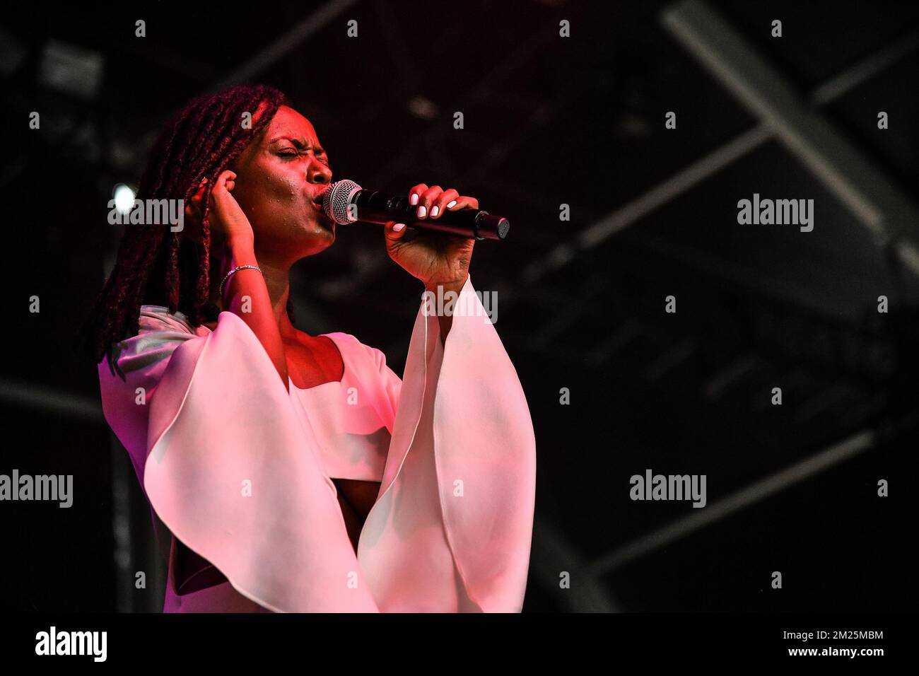 Kelela singer hi-res stock photography and images - Alamy