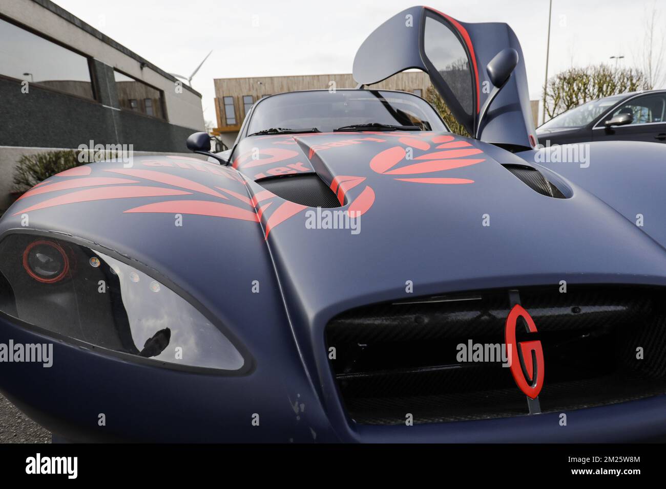 Gillet car hi-res stock photography and images - Alamy