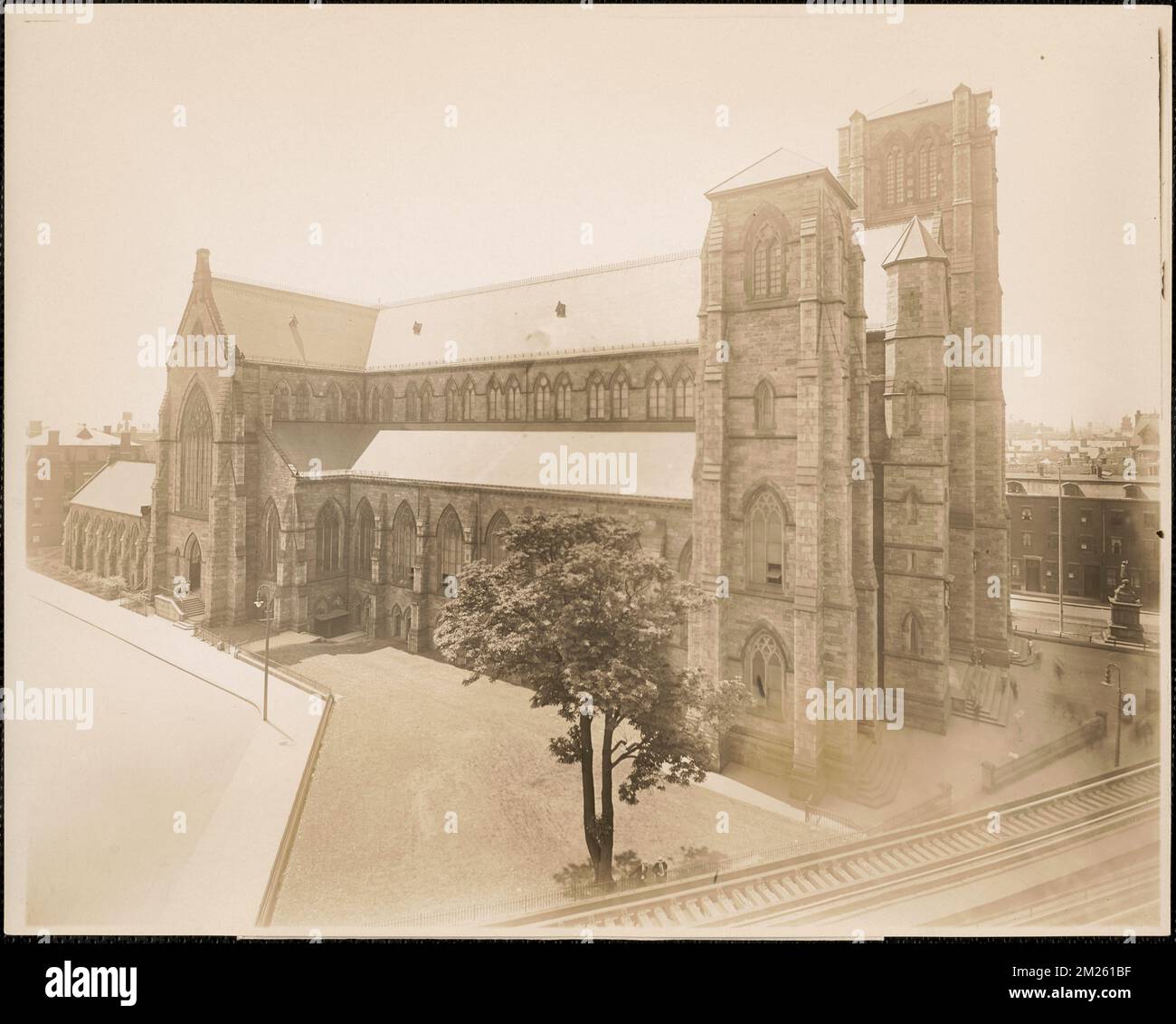 Cathedral of the Holy Cross at Union Park Street and Washington Street ...