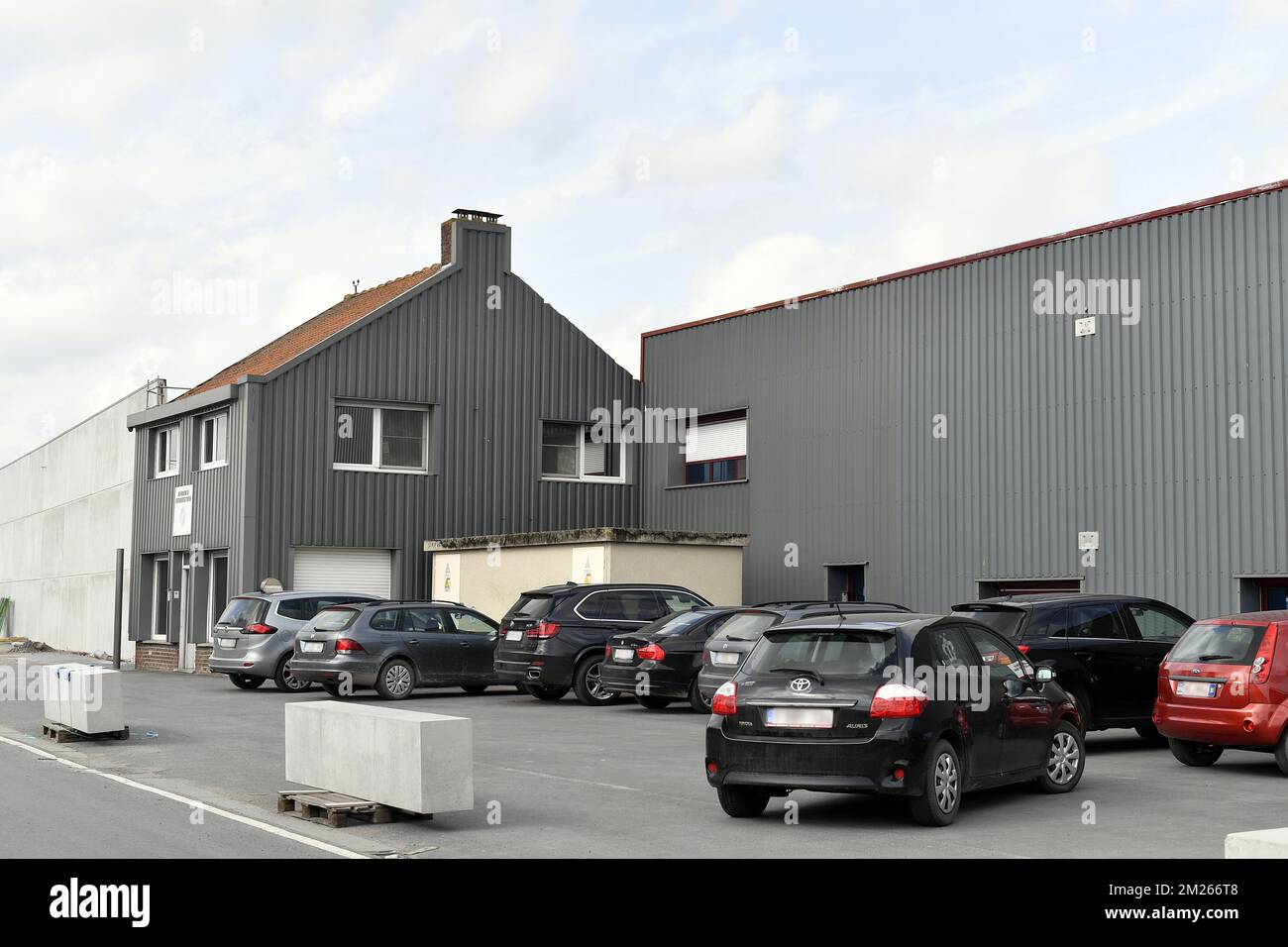 Illustration picture shows the slaughterhouse in Tielt, . Animal Rights ...