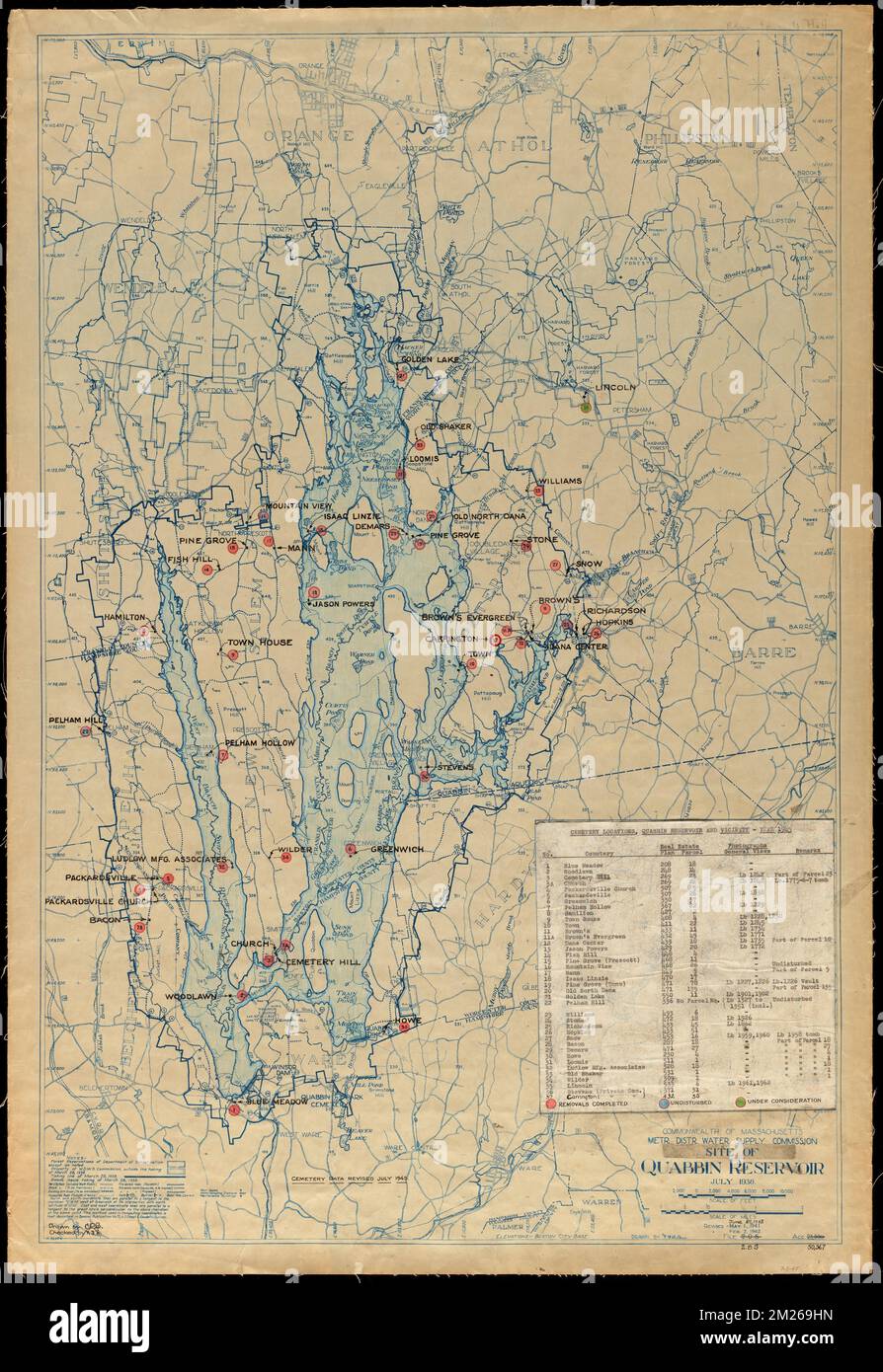 1945 cemetery hi-res stock photography and images - Alamy