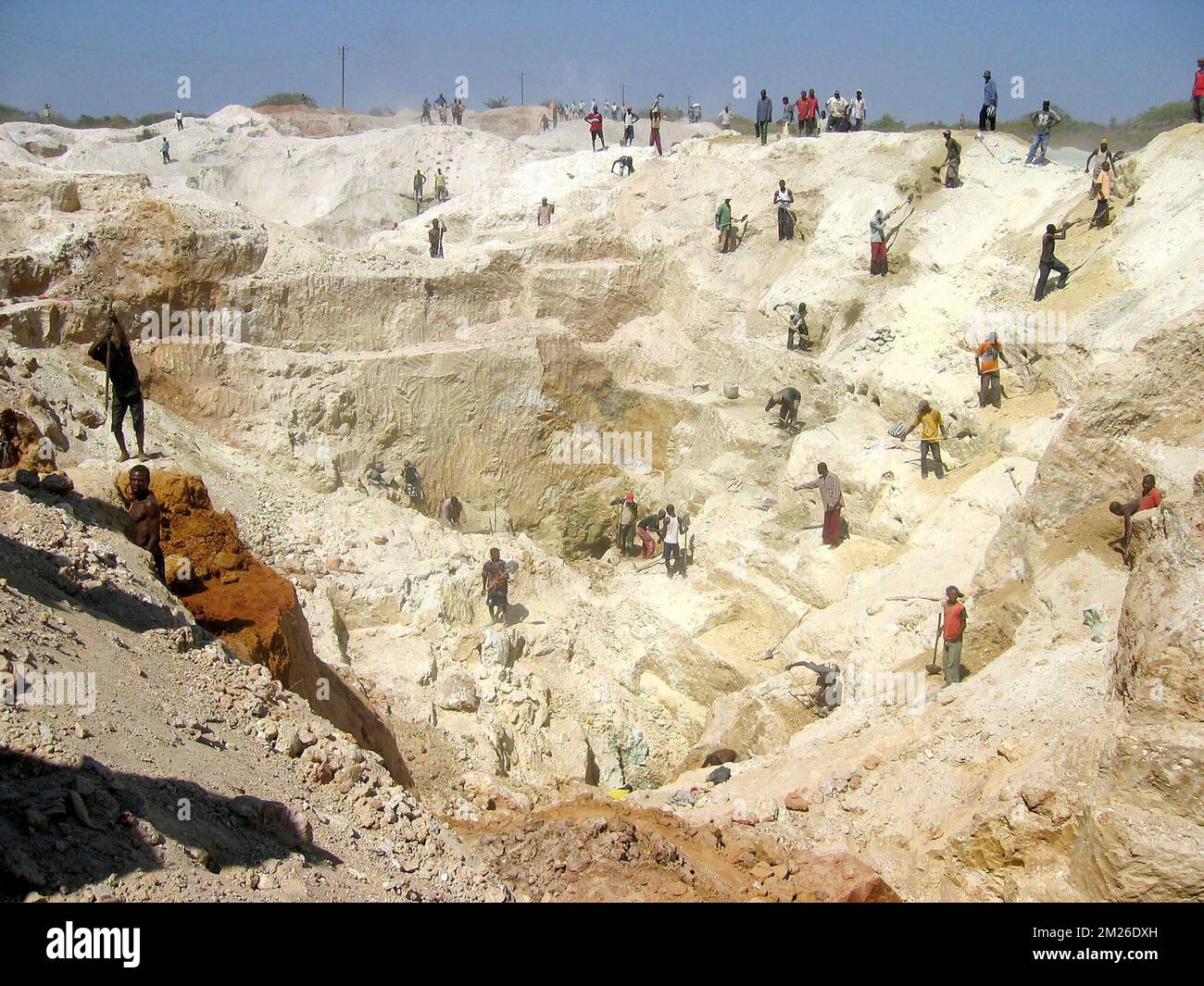 Illustration picture shows Congolese looking for copper and various ...