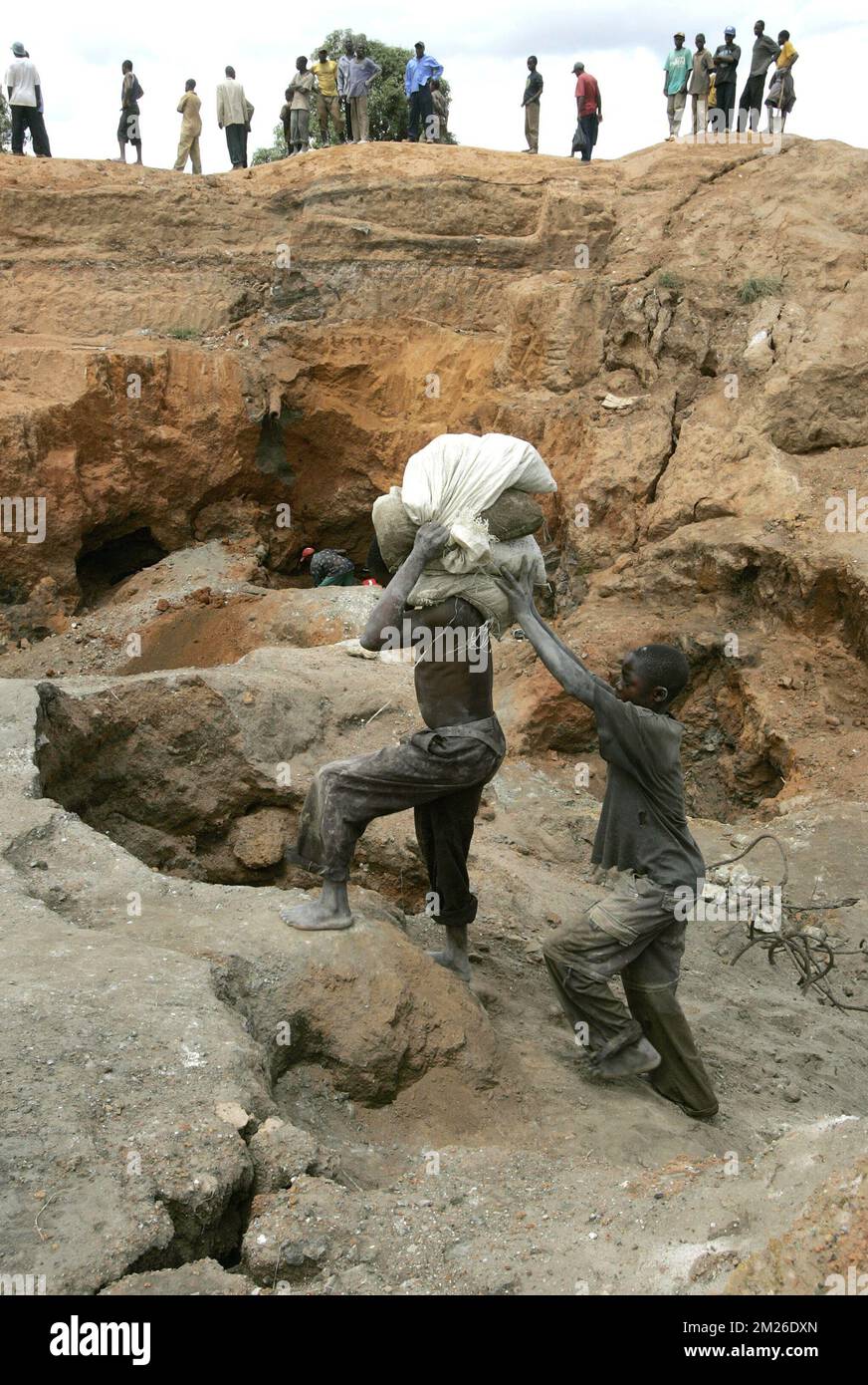 Illustration picture shows Congolese looking for copper and various ...