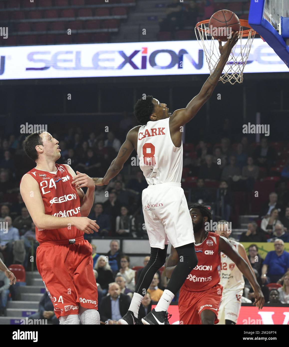 Antwerp's Gavin Ware pictured in action during the basketball game ...