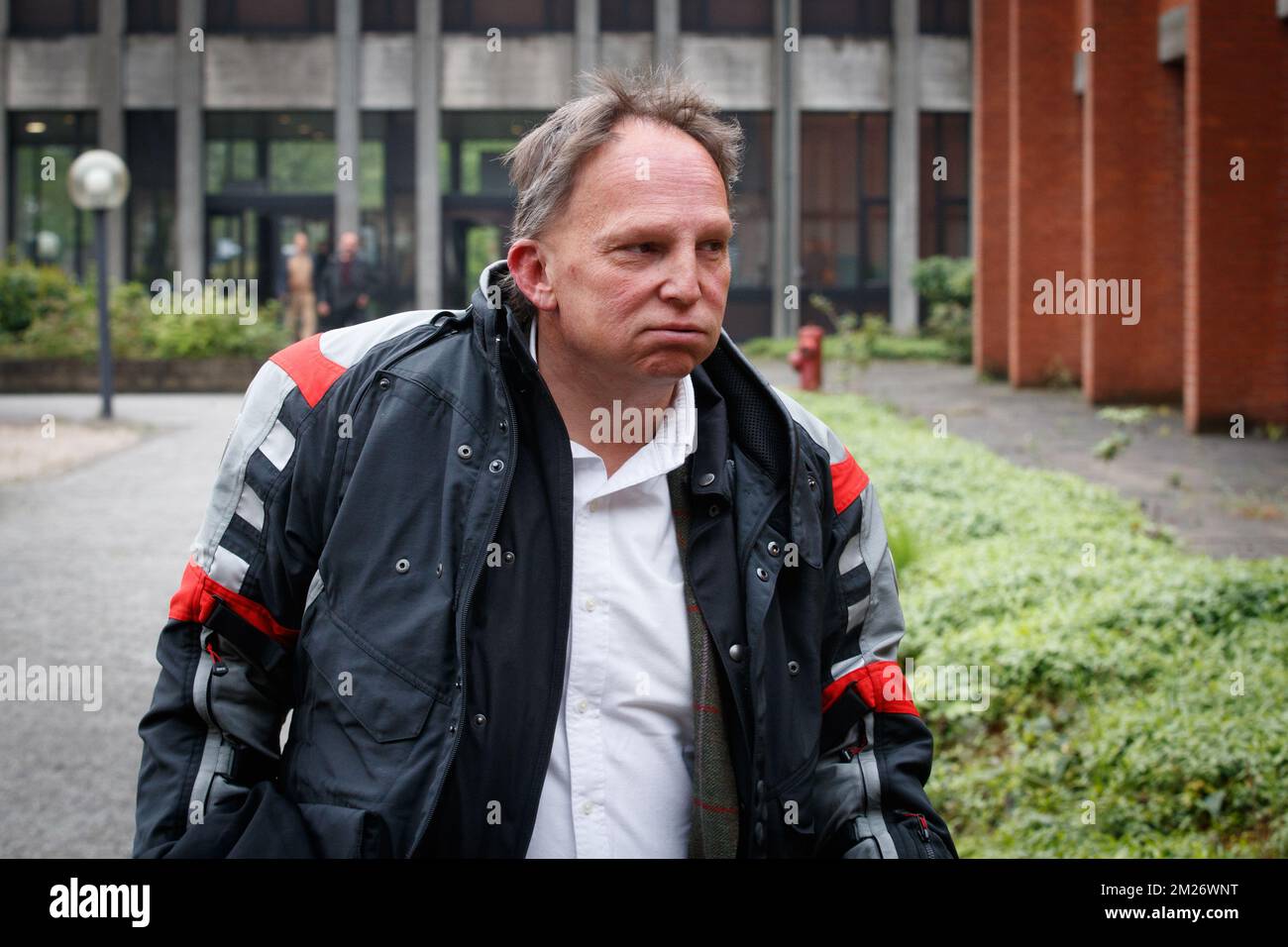 Lawyer Johan Platteau, defending Andre Gyselbrecht, arrives at a ...