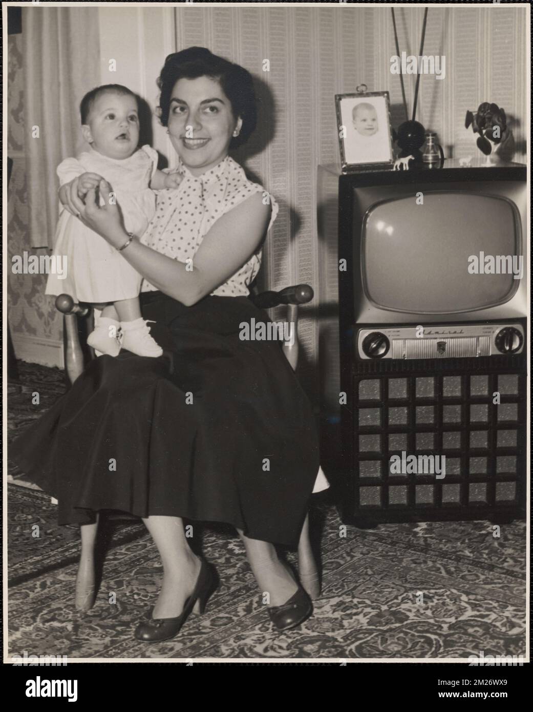 Changelian family. George's wife [Anahid] and baby Esther , Families ...