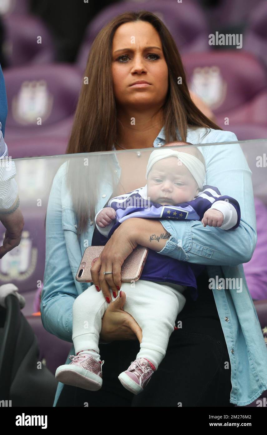 Youri tielemans daughter hi-res stock photography and images - Alamy